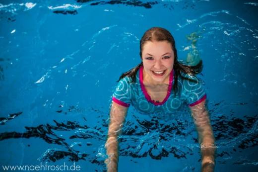 Mit Klamotten ins Wasser springen - für einzigartige Fotos meines Kleides