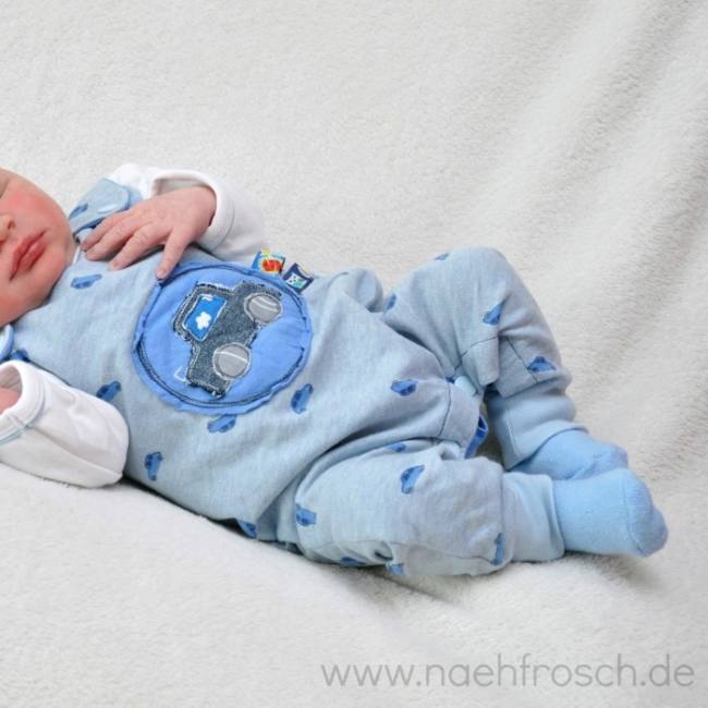 Baby Strampler nähen: Das ist Baby Alex erster Strampler